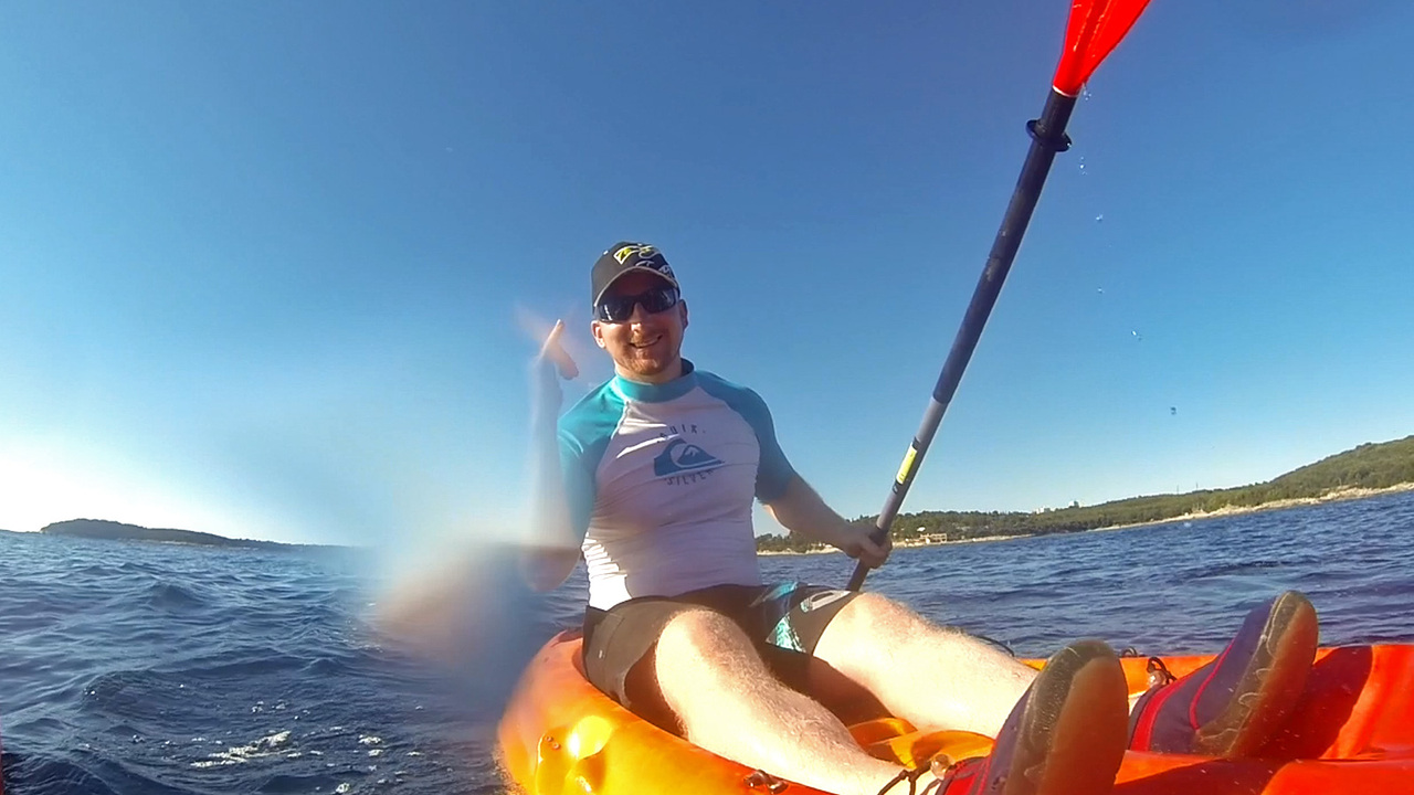 Full day double kayak rent - Sport Tourism | Far. Fast. Deep. High.